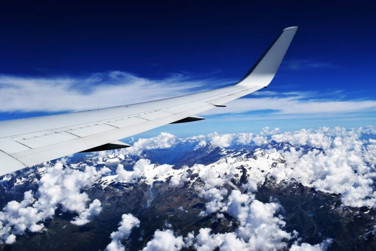 How Does Jet Fuel Burn? Unveiling the Science Behind Its Extraordinary ...