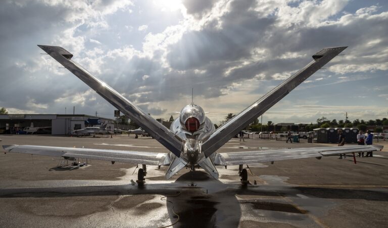 Single Engine Vs. Twin Engine Aircraft (Compared) – ARC-Refuellers