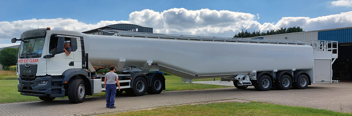 How to Choose Aircraft Refueller Vehicle for Your Airport?